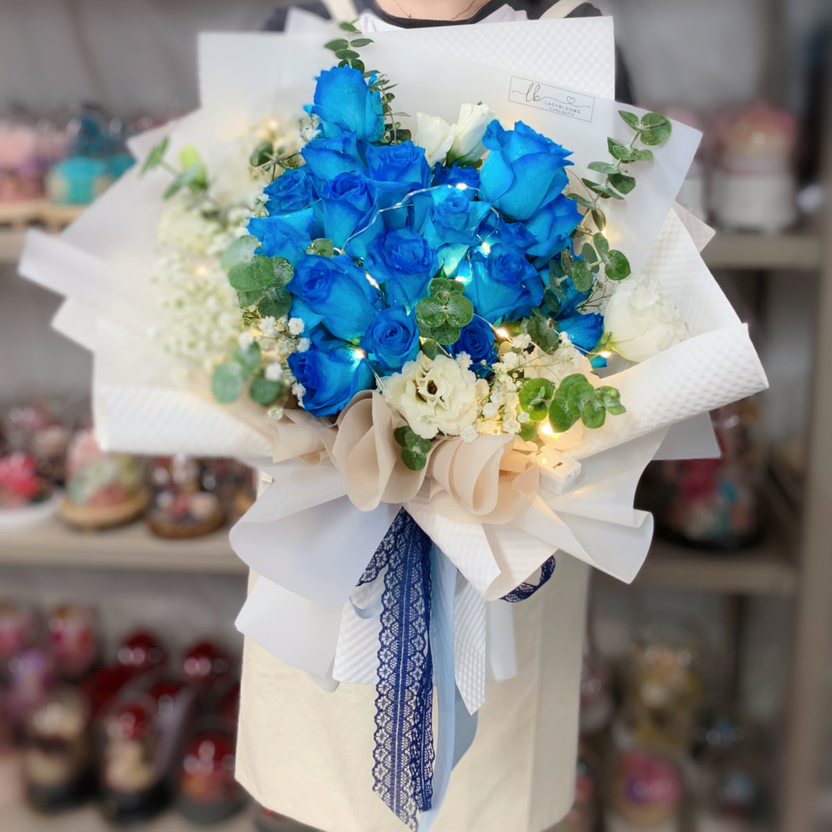 Fresh Blue Rose Bouquet - 19 Stalks – Ladyblooms Floral & Gifts